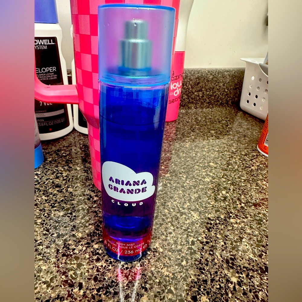 Ariana Grande Cloud Body Spray - Gem